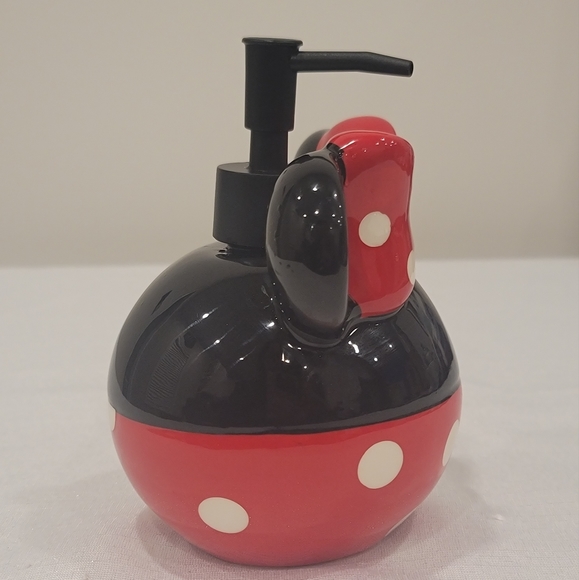 Disney | Bath | Nwob Minnie Mouse Soap Dispenser | Poshmark